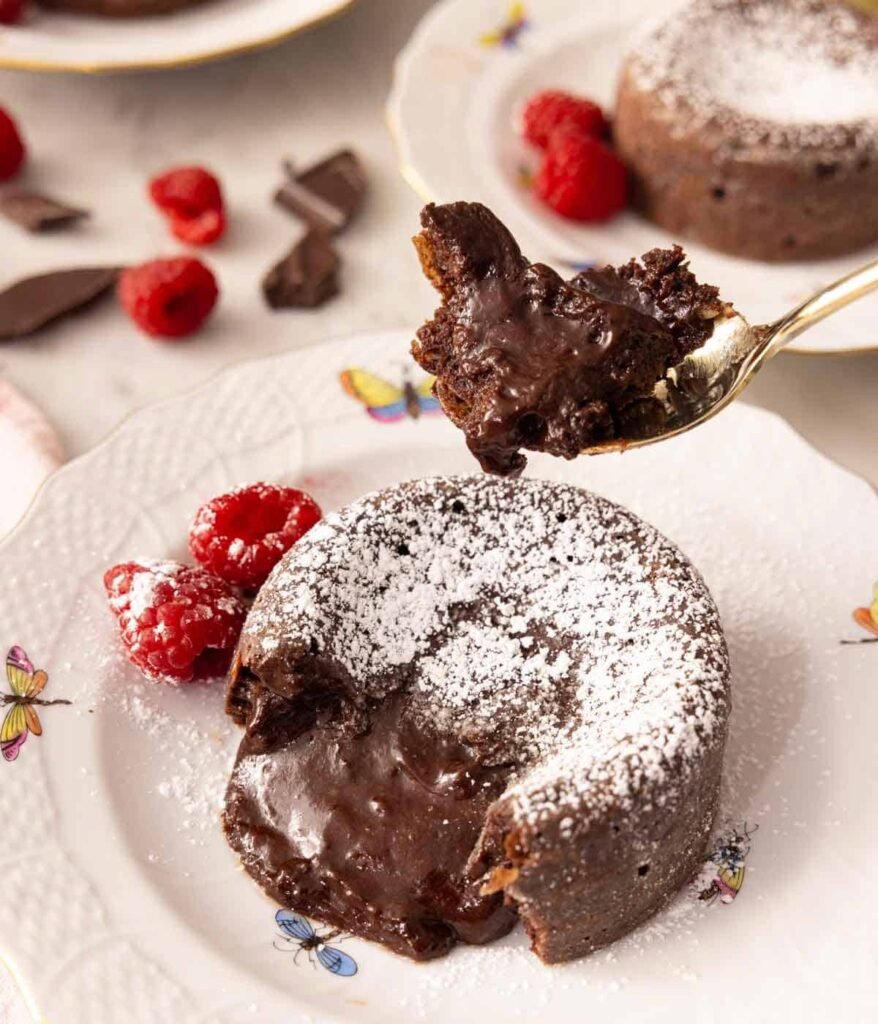 5 Irresistible Chocolate Lava Cake